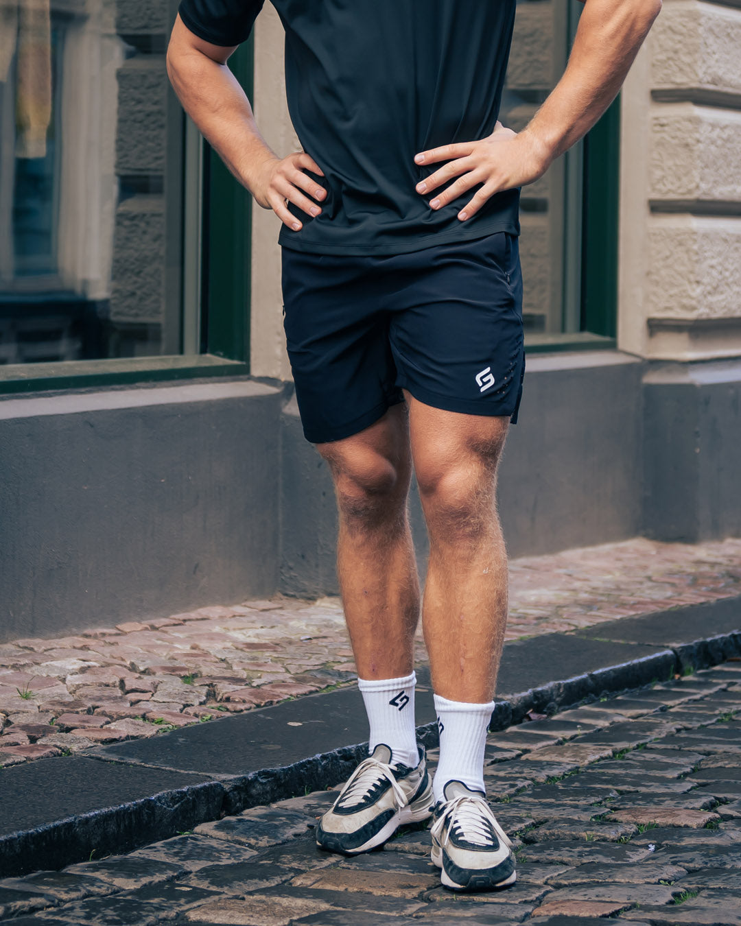 Core Light Weight Shorts - Black | The Lasting Shape